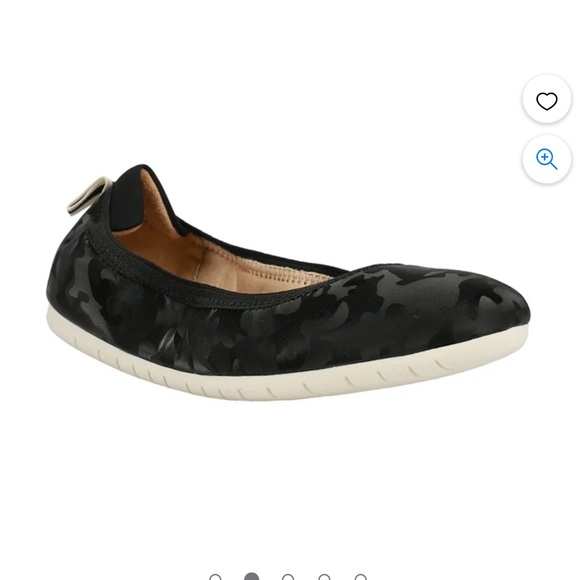 Life Stride | Shoes | Life Strife Slip On Shoes | Poshmark
